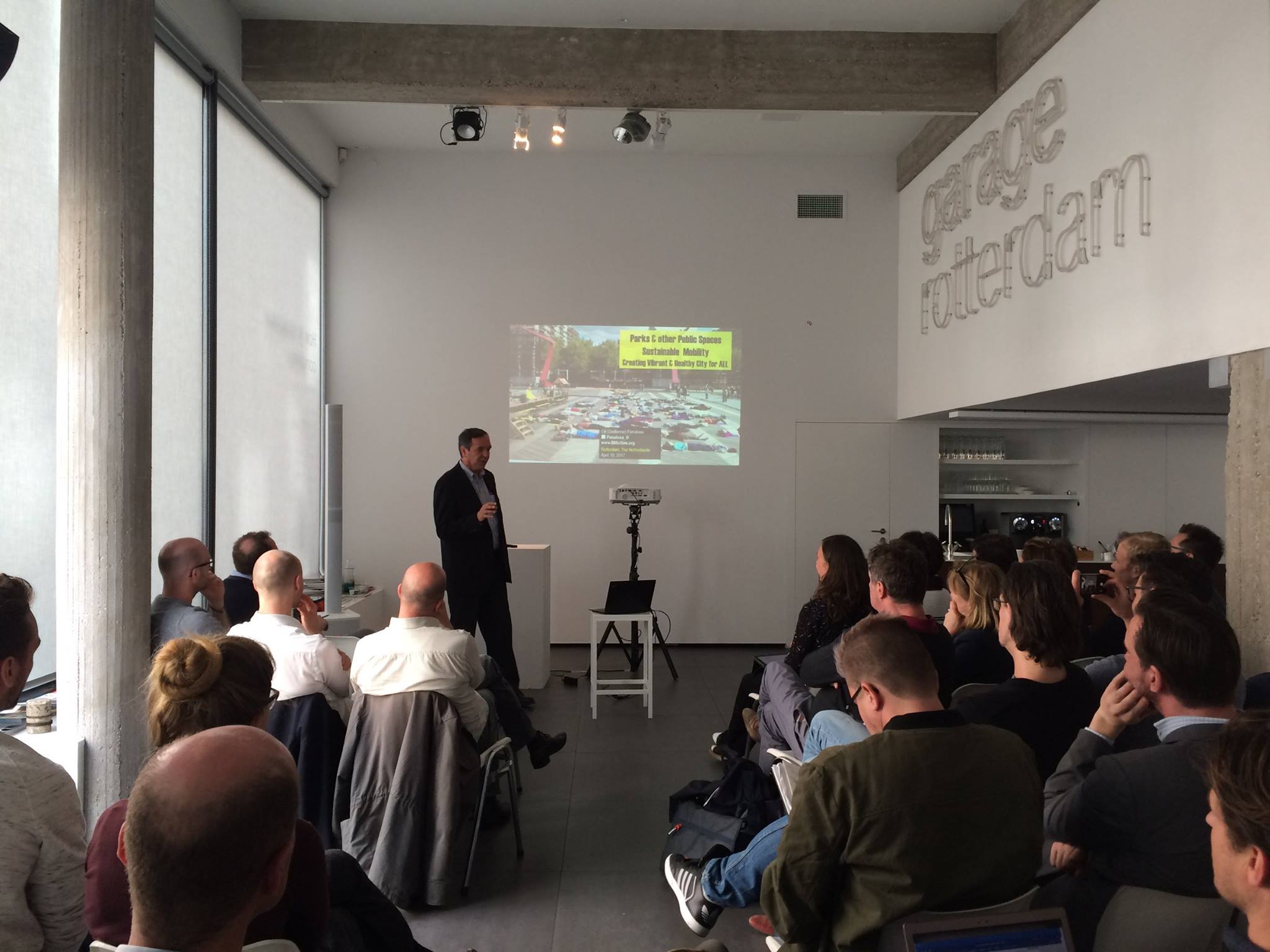 Expert Meetup Connected Innercity | Lagado Architects